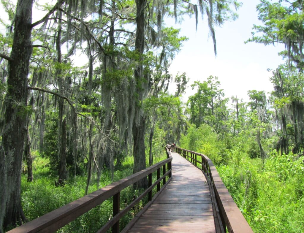 Best Hiking Trails for the Adventurous Travel Nurse | Advantage Medical ...